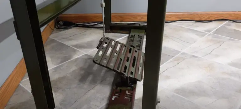 Singer 241-11 Leather Sewing Machine Review - LeatherProfy