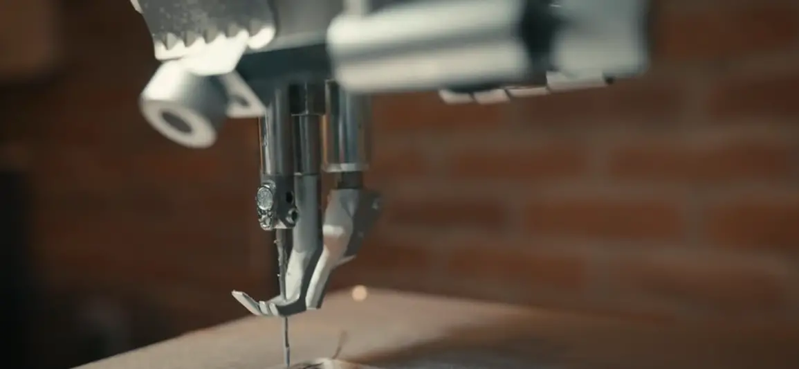 Singer 151W1 Leather Sewing Machine Review - LeatherProfy